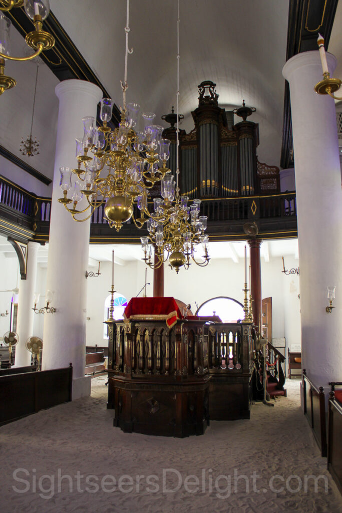 Curacao’s Mikvé Israel-Emanuel Synagogue – Sightseers' Delight