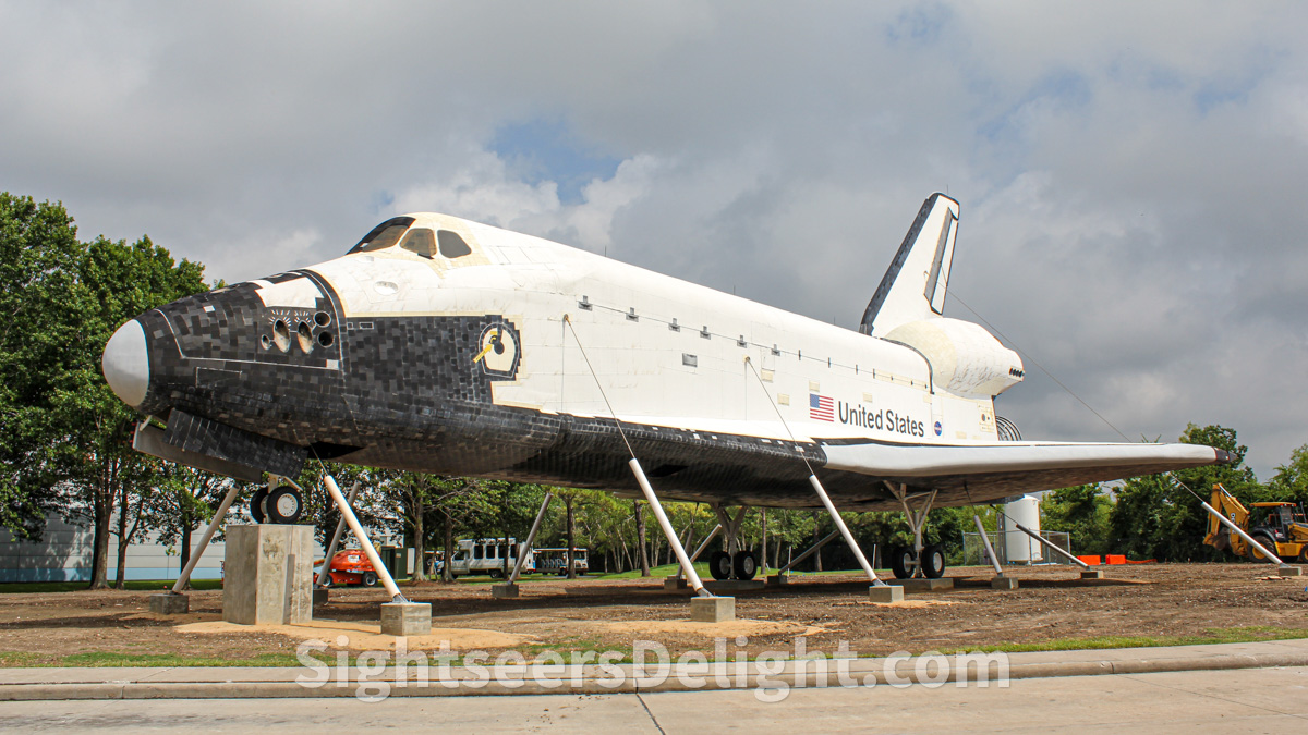 Johnson Space Center preparing ‘shuttle’ for new exhibit – Sightseers ...