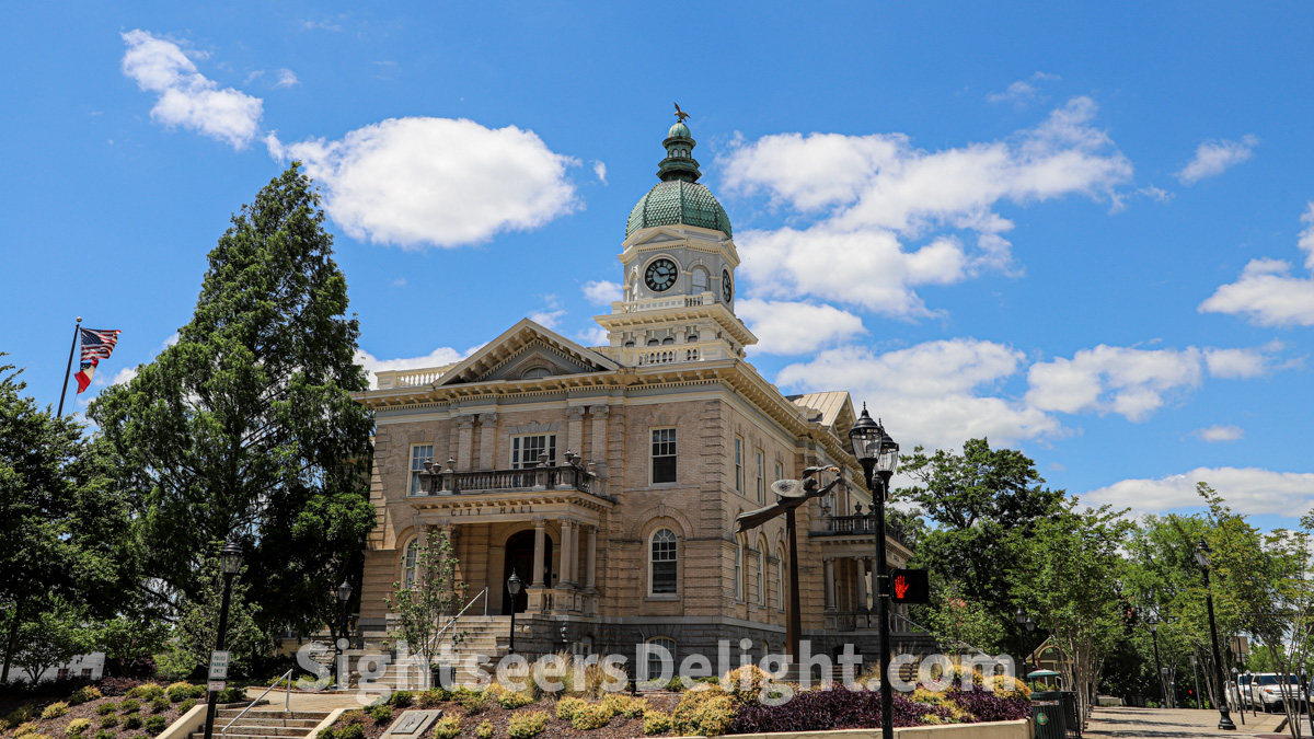 Trump signs Laken Riley Act - Sightseers' Delight