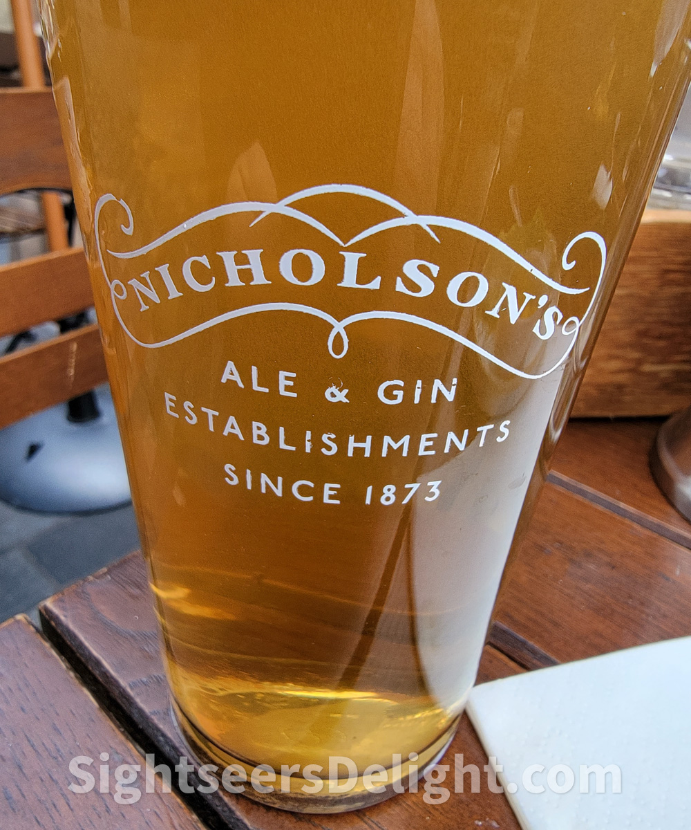 The Clachan - London Dining Guide - Sightseers' Delight
