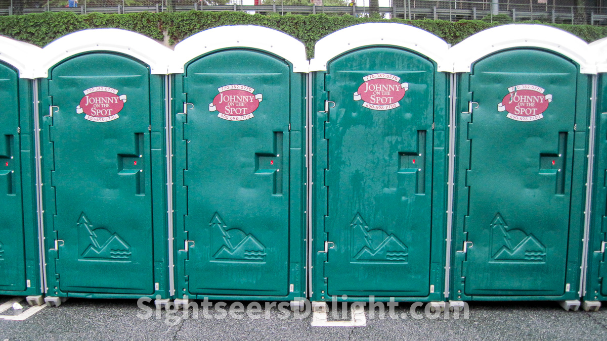 Porta Potty Fanning - Sightseers' Delight