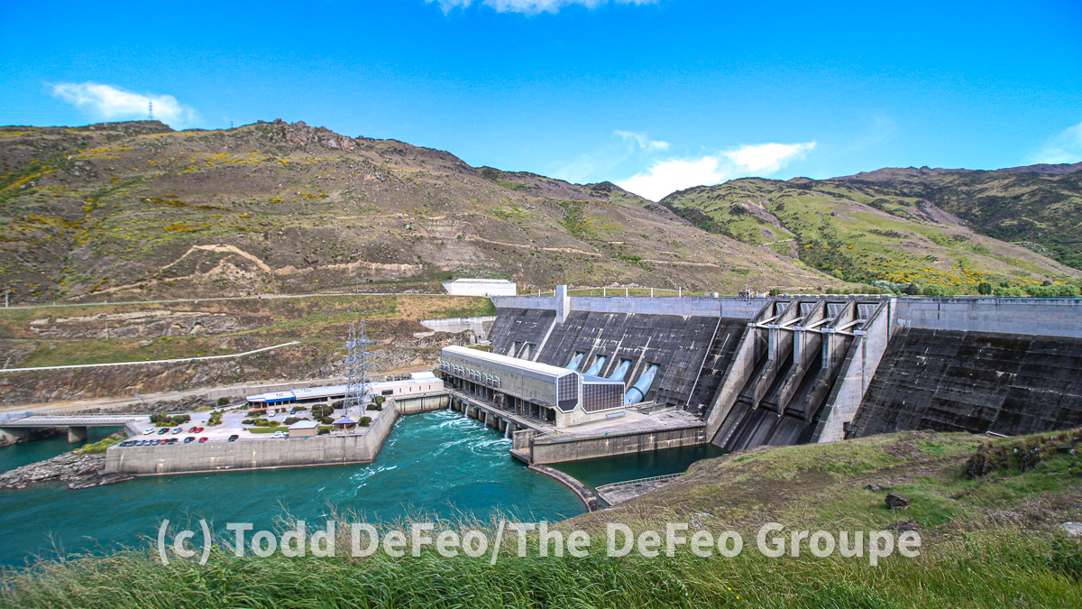 Enjoy the dam view – Sightseers' Delight
