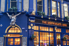 The Shipwrights Arms - London Dining Guide - Sightseers' Delight